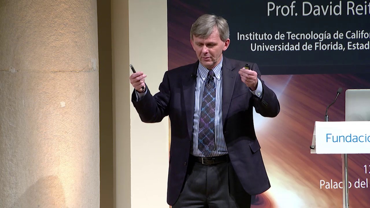 El director de LIGO, David Reitze, presenta la ‘revolución astronómica ...